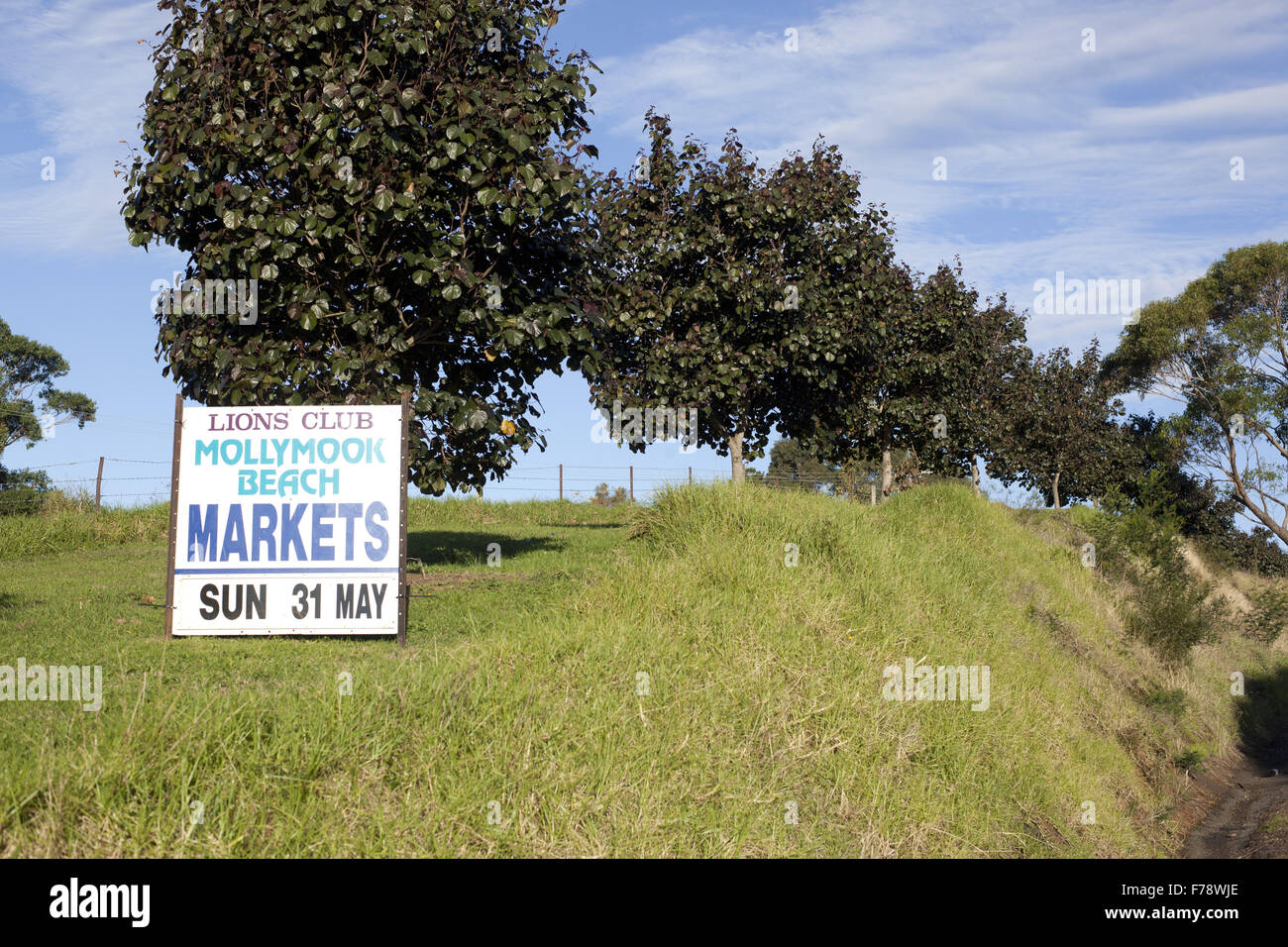 Mollymook Markets sign Stock Photo - Alamy