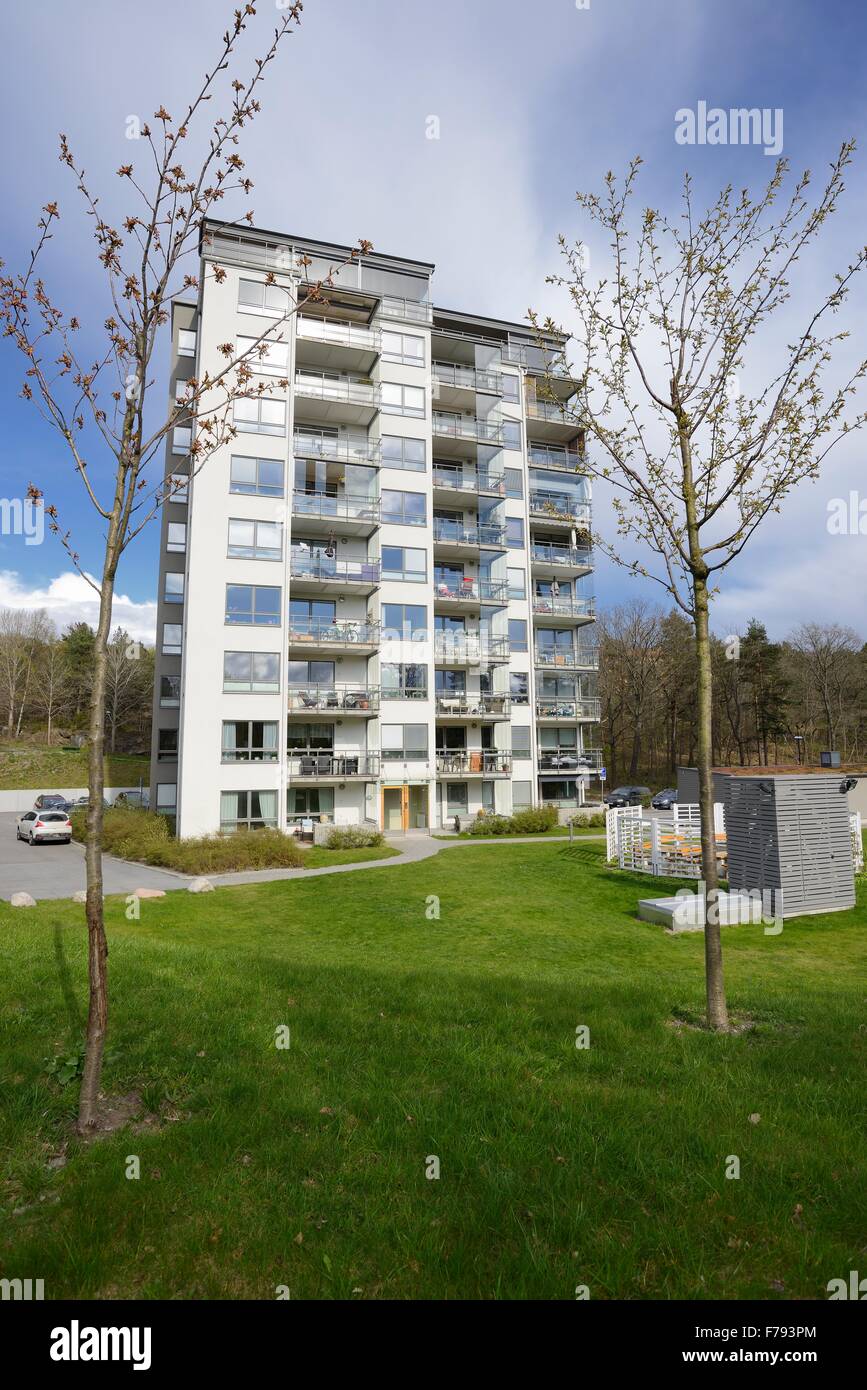 Modern apartment buildings city hi-res stock photography and images - Alamy