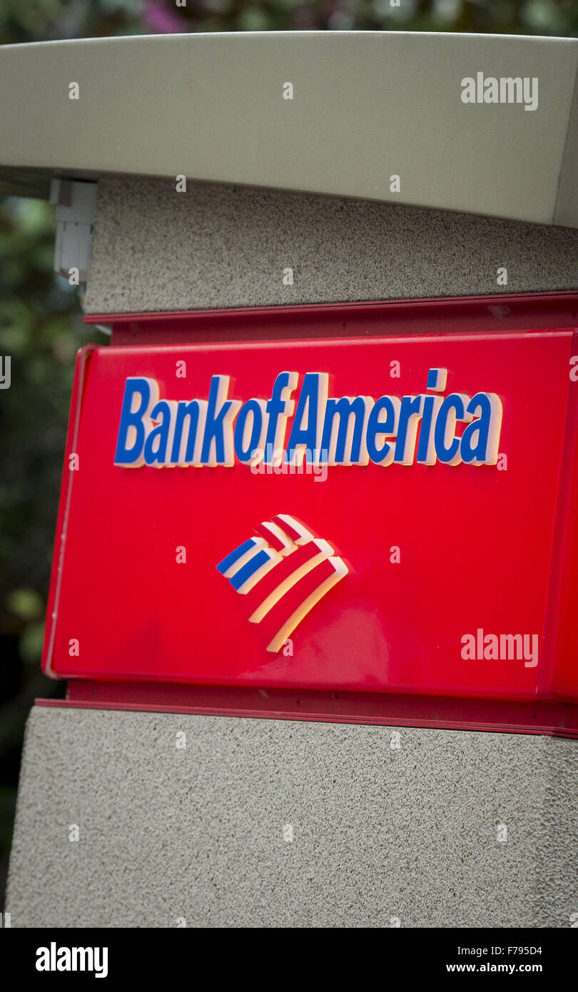 Seattle, Washingtion, USA. 23rd Nov, 2015. A Bank of America ATM with ...