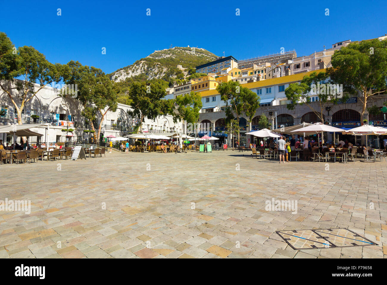 Casemates square gibraltar hi-res stock photography and images - Alamy