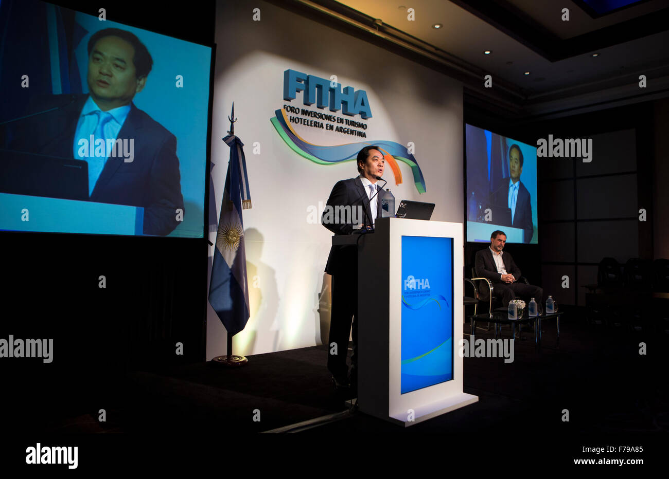 Chinese ambassador yang wanming hi-res stock photography and images - Alamy