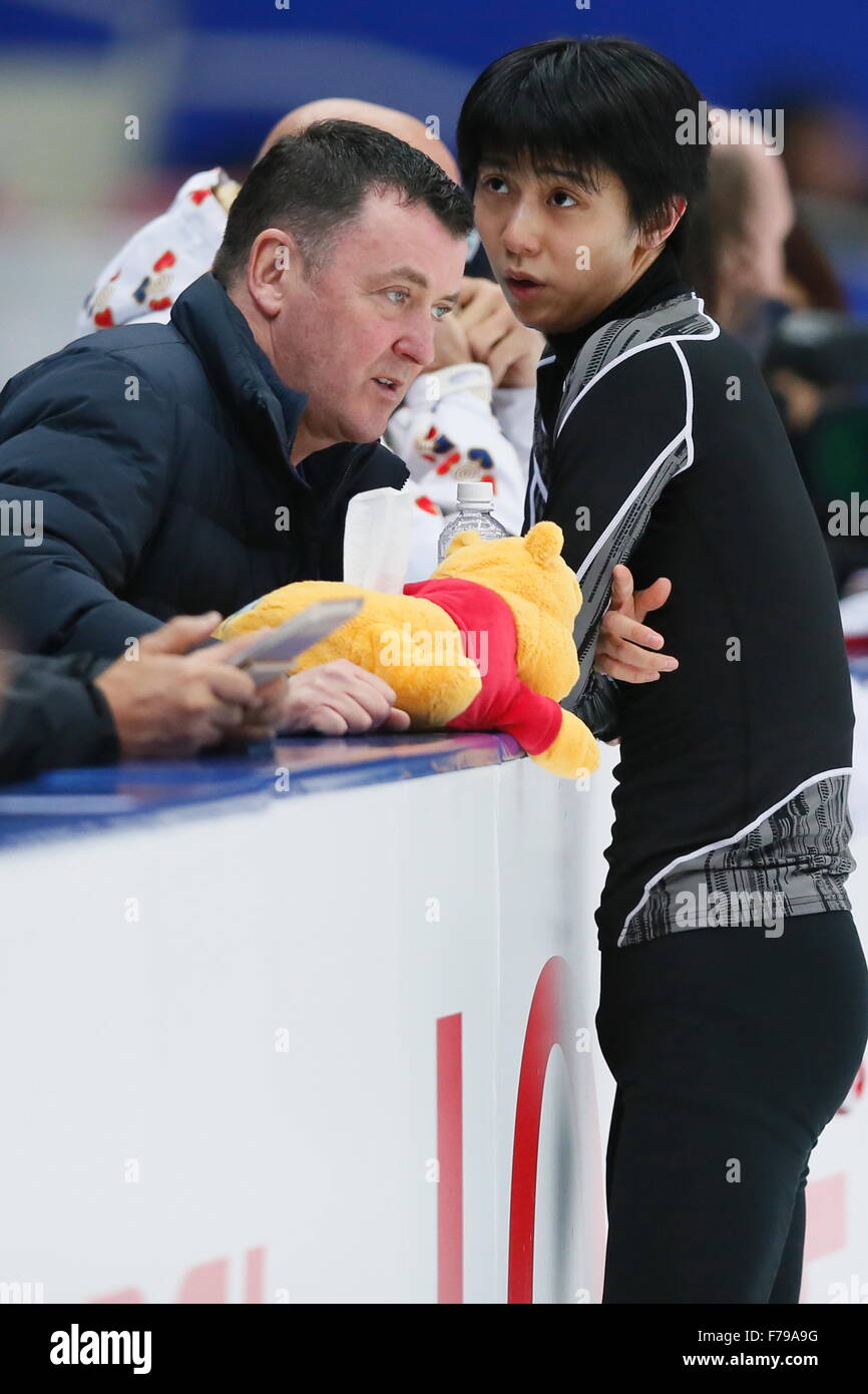 Big Hat, Nagano, Japan. 27th Nov, 2015. (L-R) Brian Orser, Yuzuru Hanyu ...