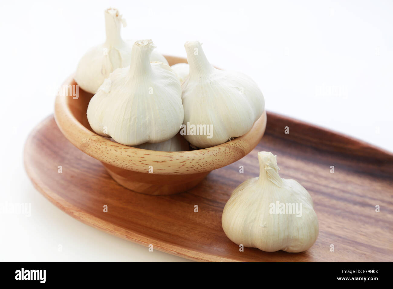 Bulbs of garlic Stock Photo - Alamy