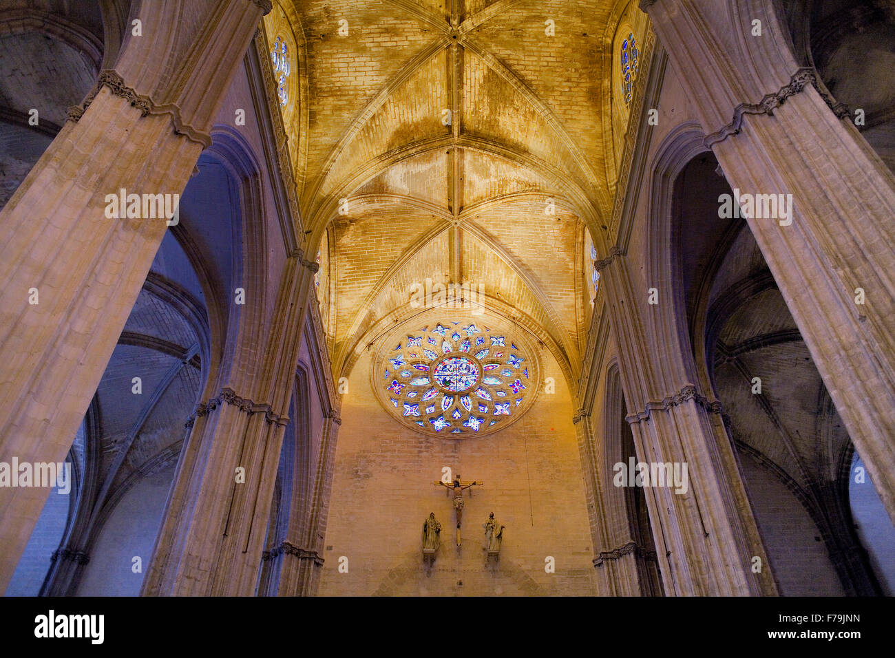 Vaults of central nave, cathedral of Sevilla,Sevilla,Andalucía,Spain ...
