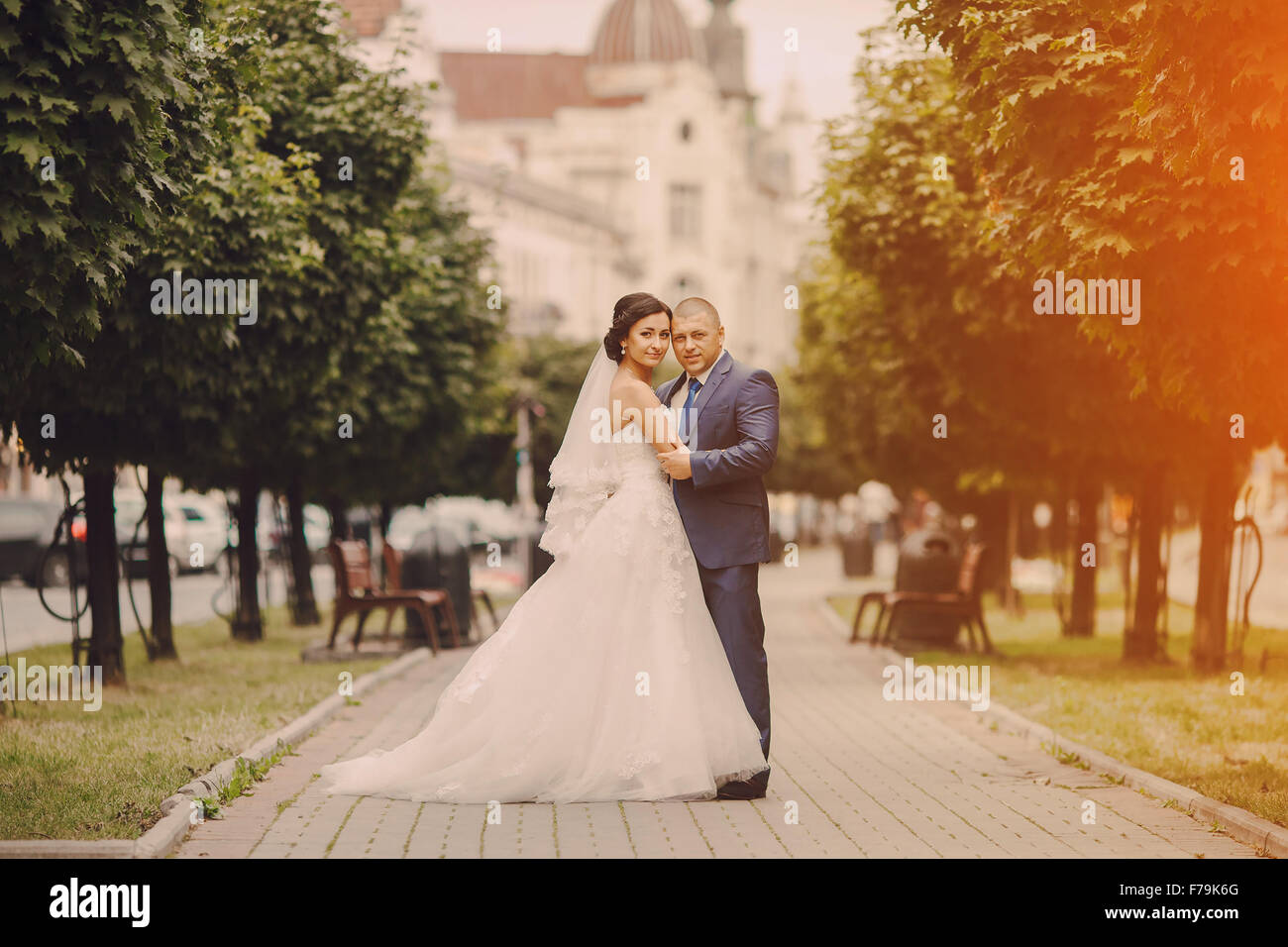 Wedding couple walking Stock Photo - Alamy