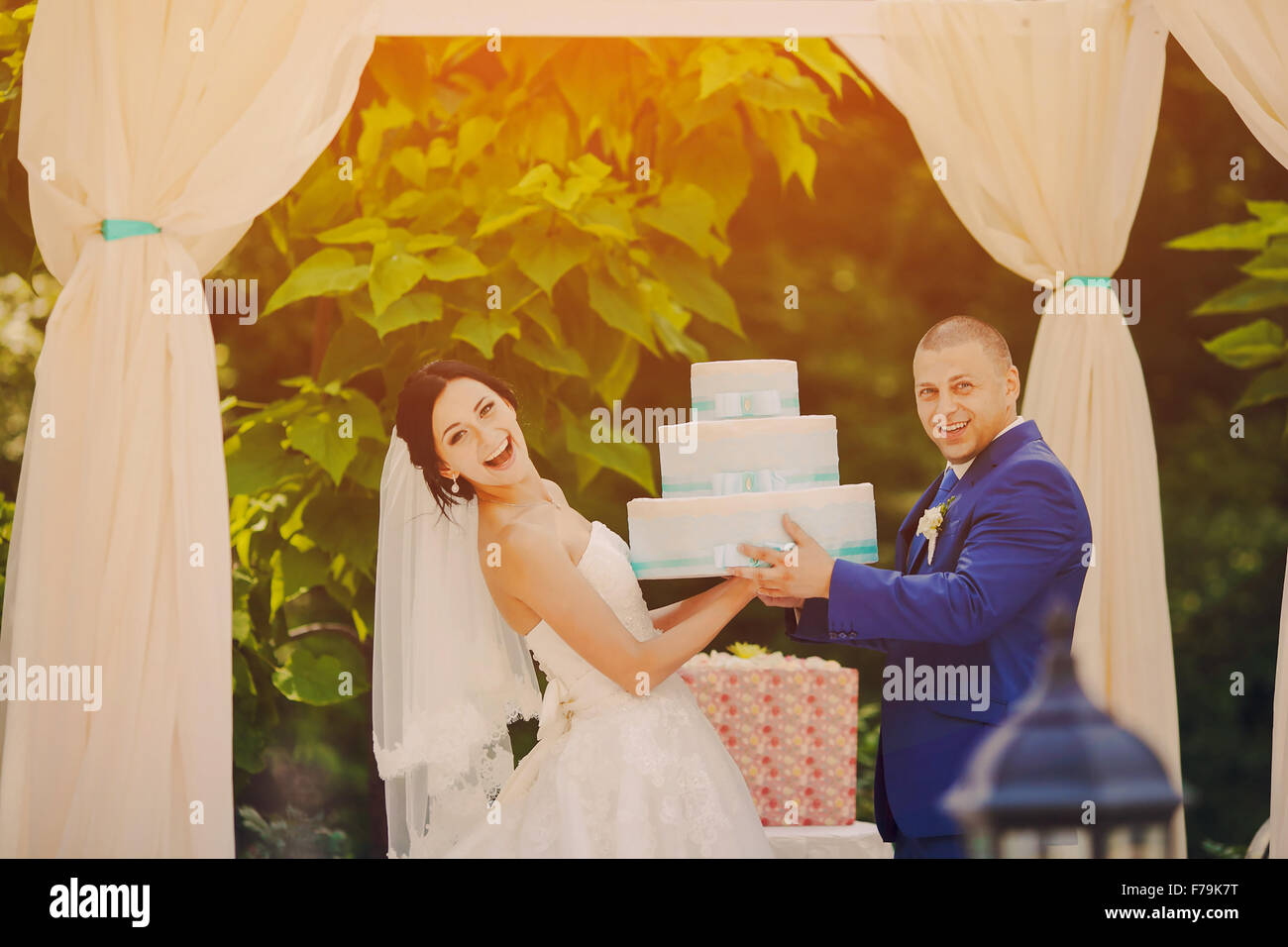 Wedding couple HD Stock Photo - Alamy