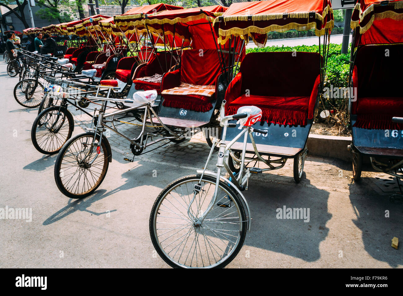 Chinese rickshaw hi-res stock photography and images - Alamy