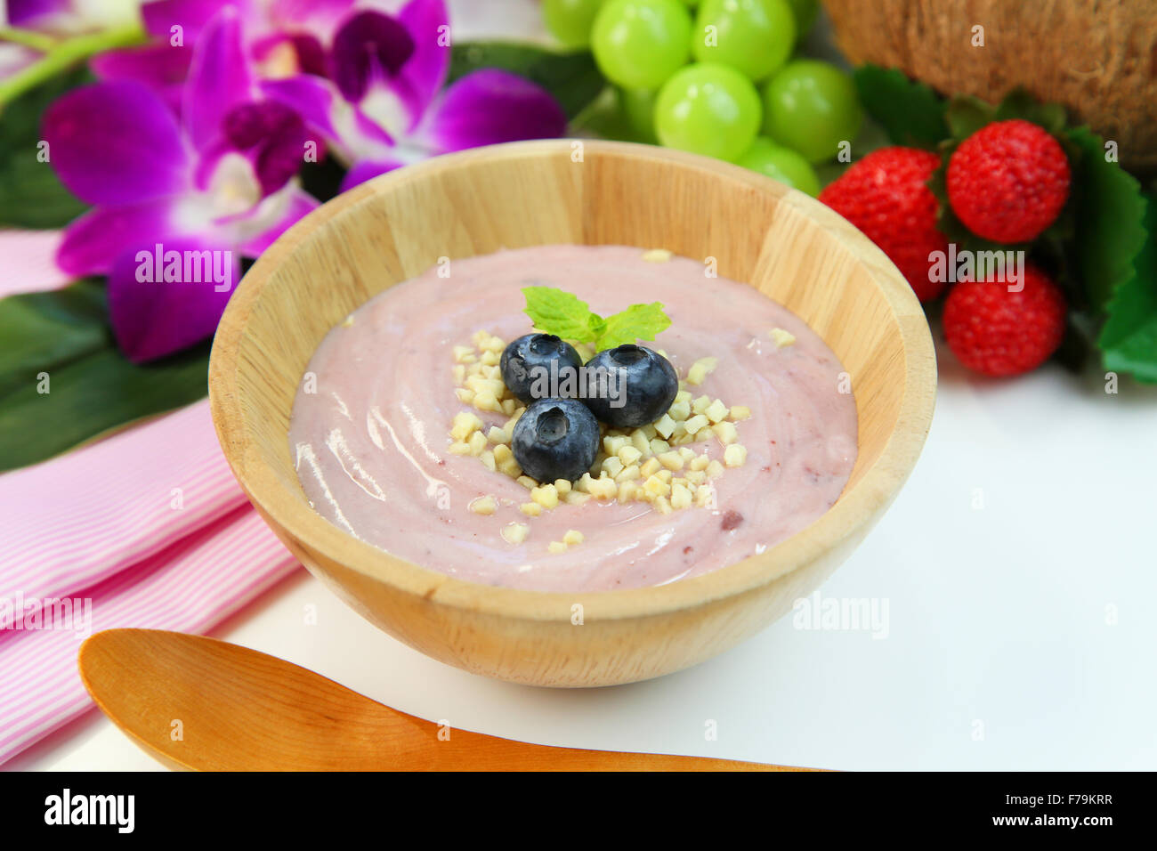 Acai yogurt hi-res stock photography and images - Alamy