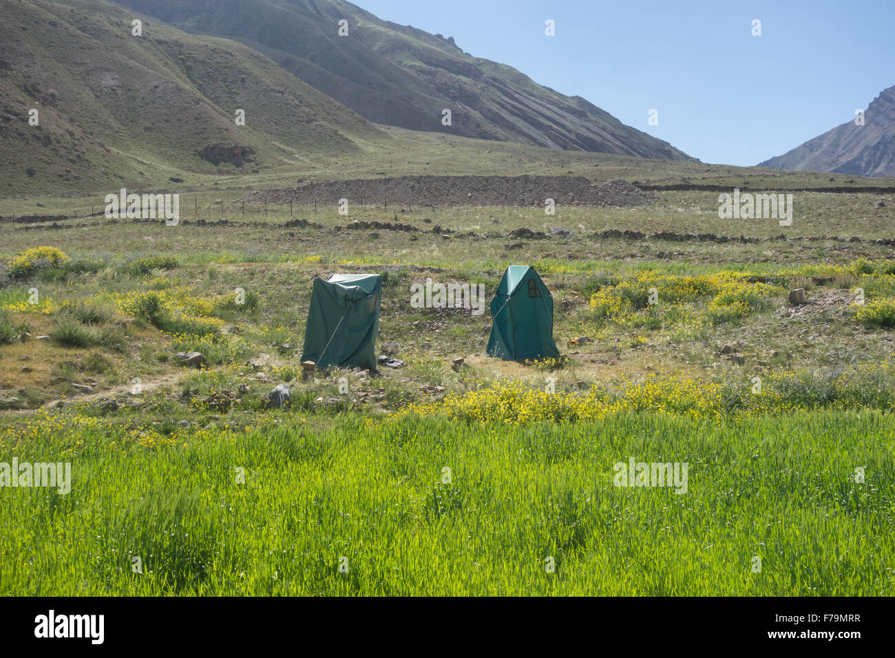 Spiti Valley, Himachal Pradesh - 'toilet tents' used by volunteer ...