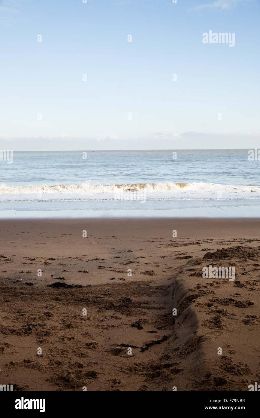 Clean looking sea hi-res stock photography and images - Alamy