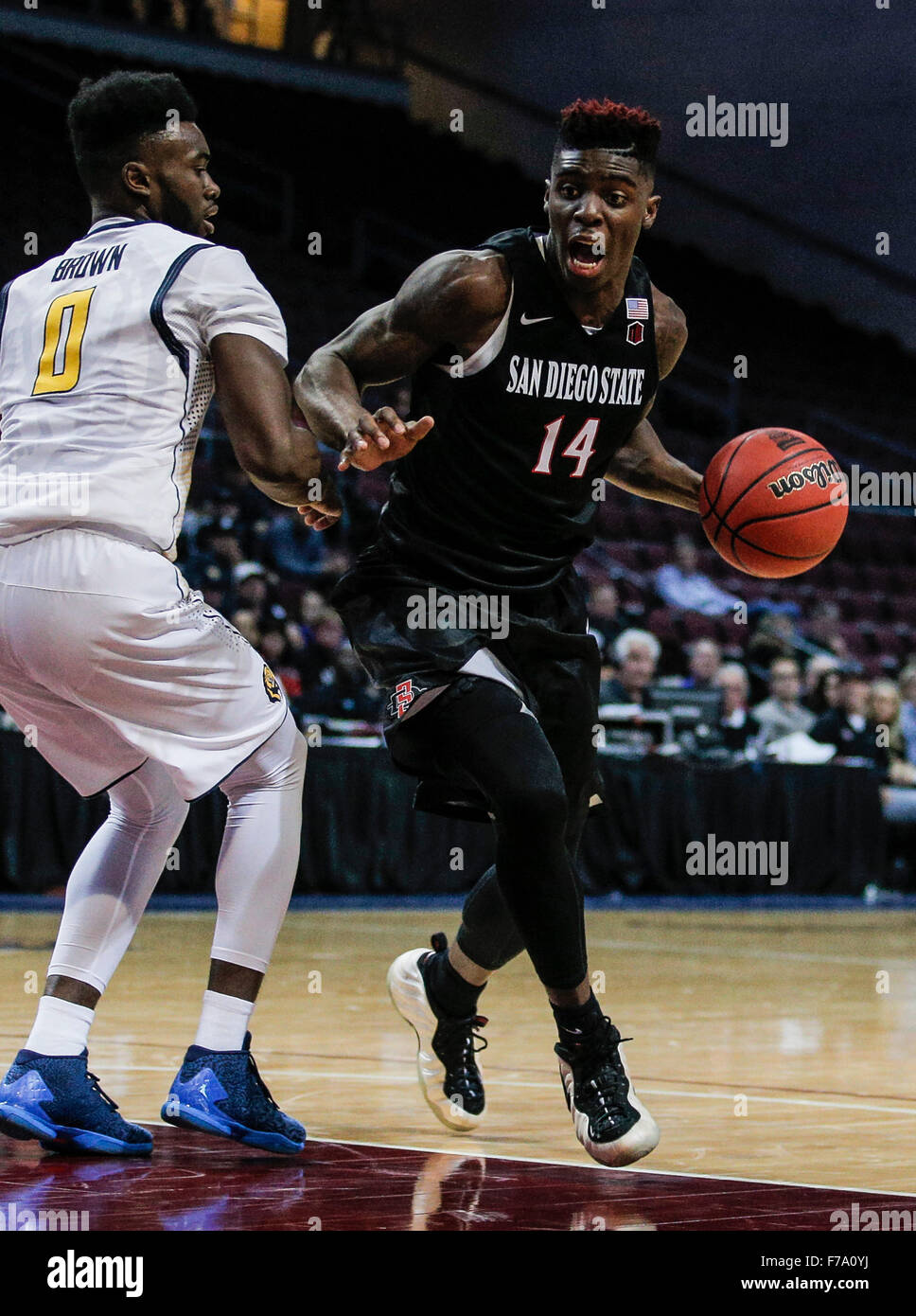 Las Vegas, Nevada, USA. 26th Nov, 2015. San Diego State F # 14 Zylan ...