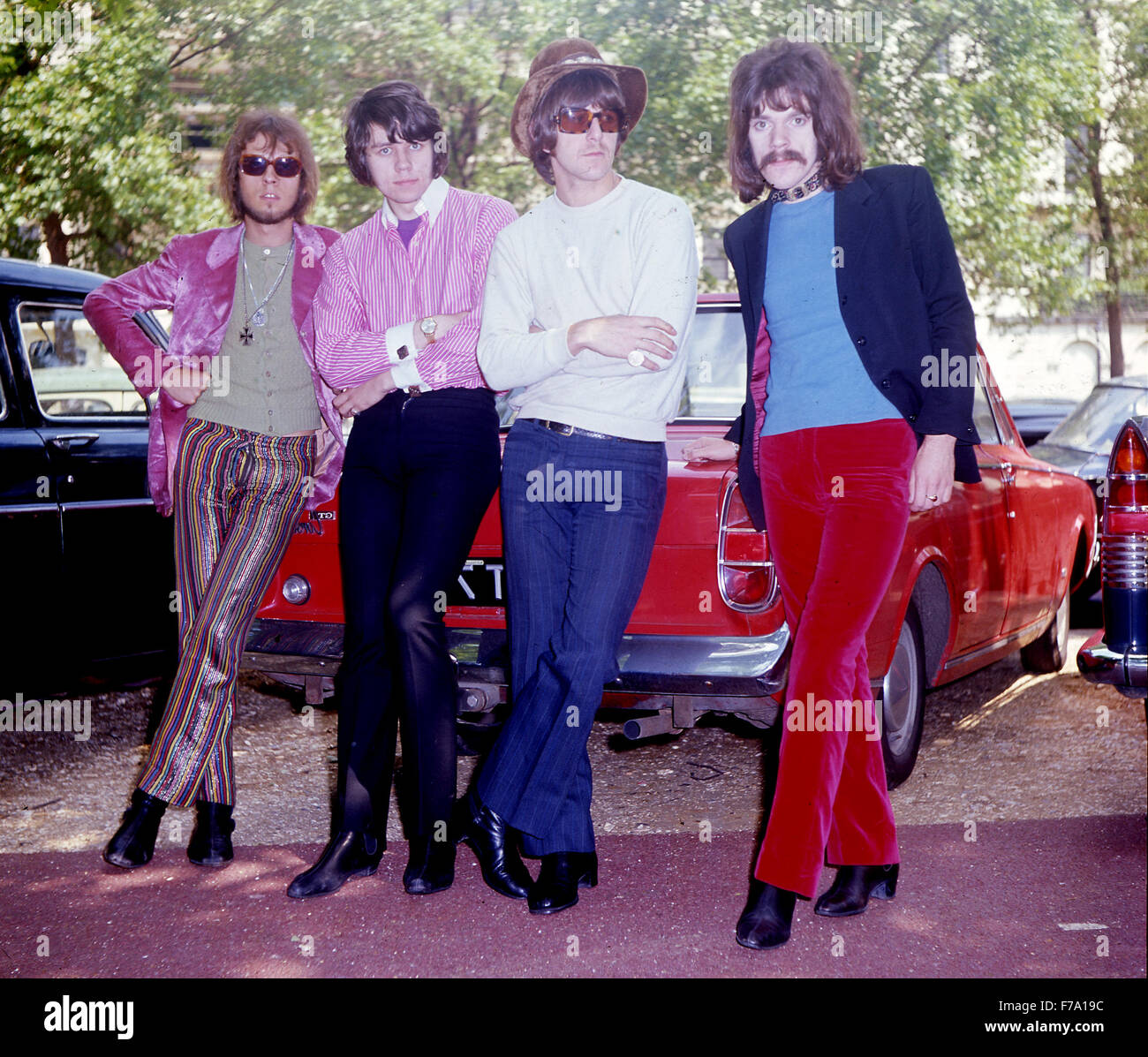 THE MOVE UK pop group in 1967. From left: Trevor Burton, Bev Bevan ...