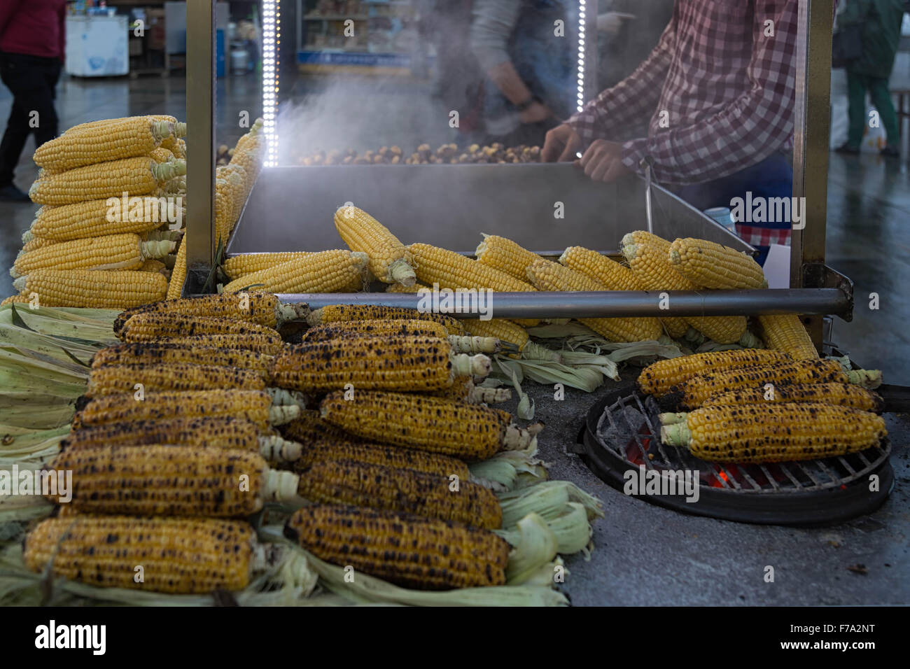 Roasting corn hi-res stock photography and images - Alamy