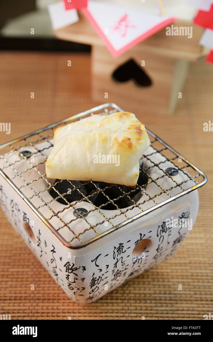 Grilled Mochi (Rice cake Stock Photo - Alamy