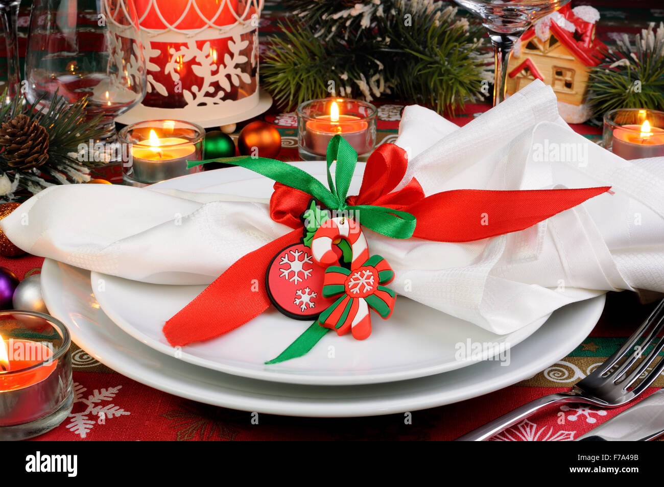 idea of how to decorate the Christmas table serving Stock Photo - Alamy