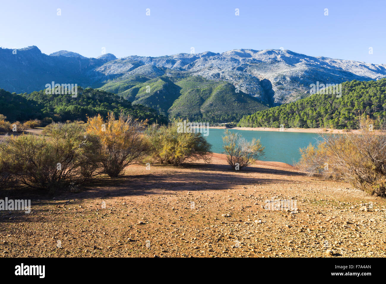 Mountains river with island. Isla Cabeza de la Vina - Guadalquivir ...