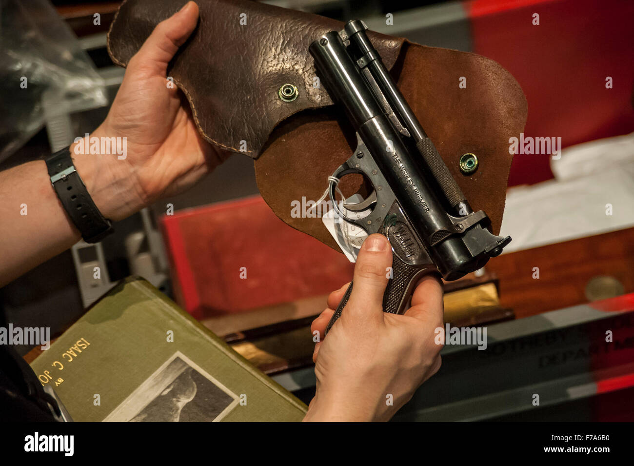 London, UK. 27 November 2015. Preview of the "Guns made for Royalty and ...