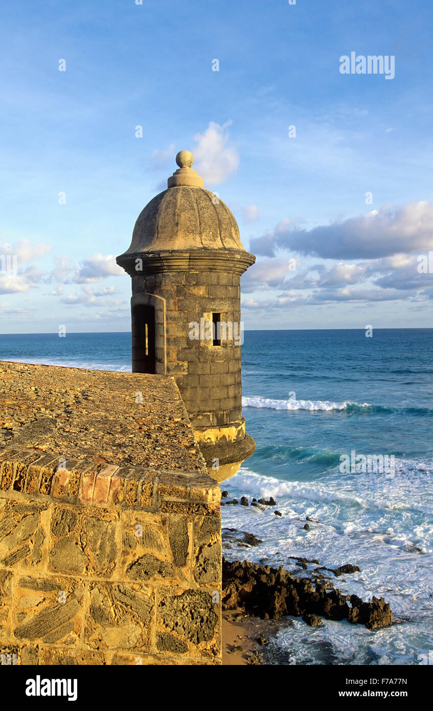 Gun turet hi-res stock photography and images - Alamy