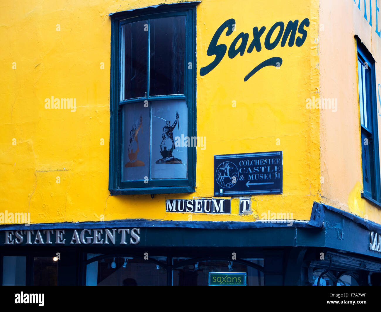 Colchester sign hi-res stock photography and images - Alamy