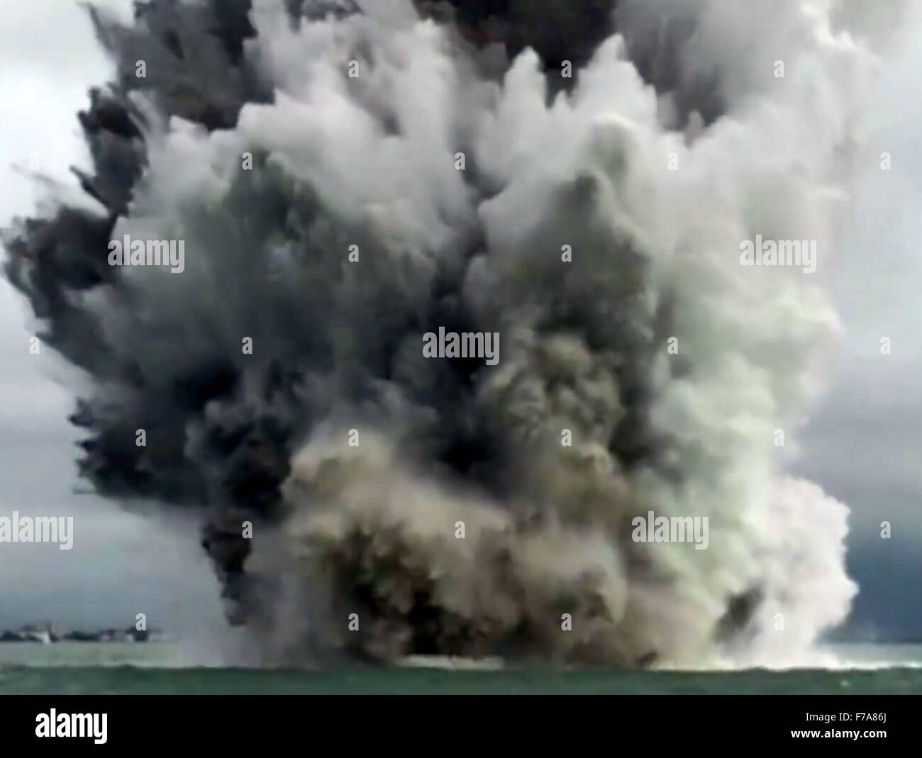 Controlled explosion mine hi-res stock photography and images - Alamy