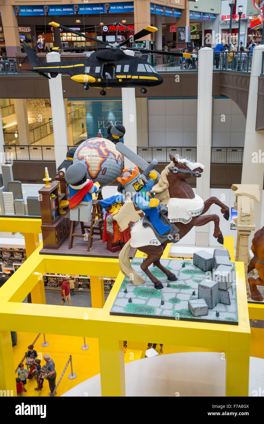 Lego display, Mall of America, Minneapolis, Minnesota, USA Stock Photo ...