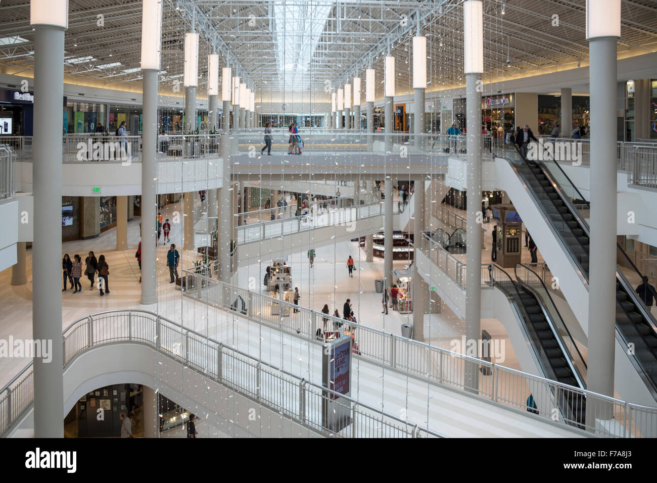 Pedestrian walkways, Mall of America, Minneapolis, Minnesota, USA Stock ...