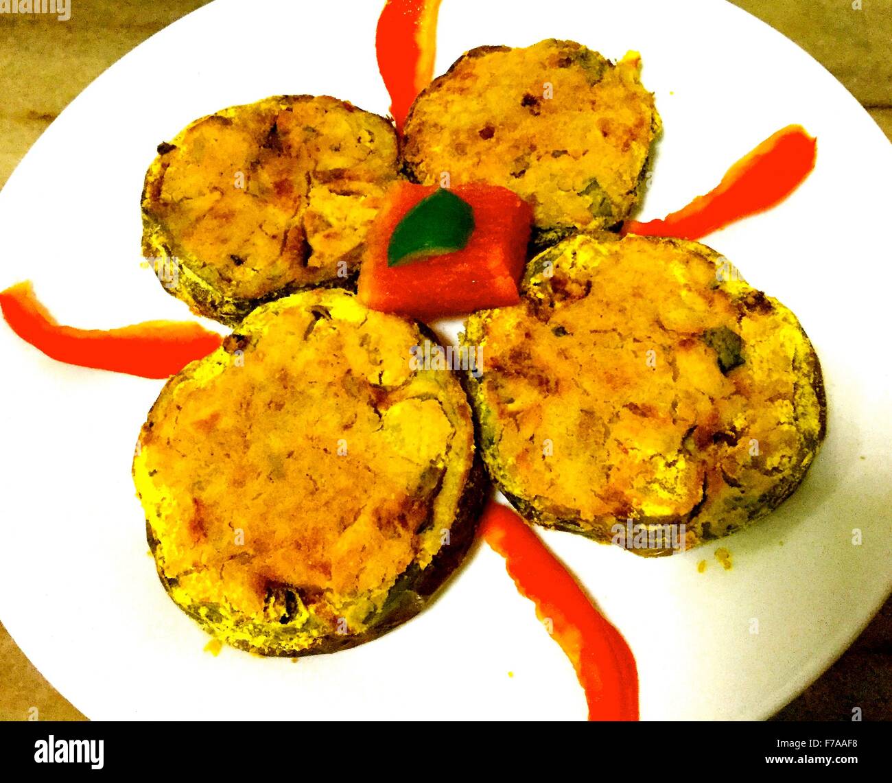 Indian spicy food: Simpla mirch or stuffed freen chilli Stock Photo - Alamy