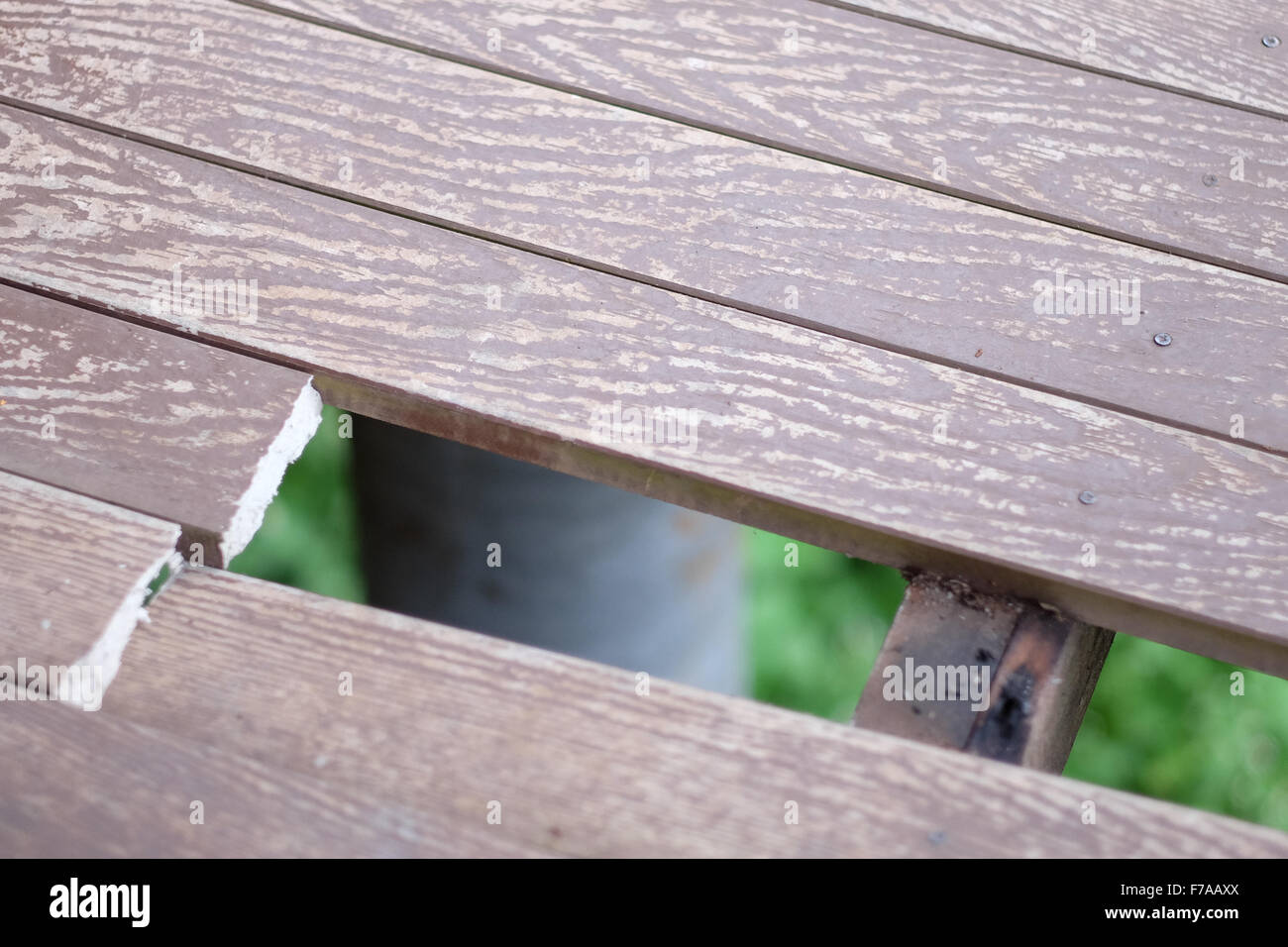 Broken wood plank hi-res stock photography and images - Alamy