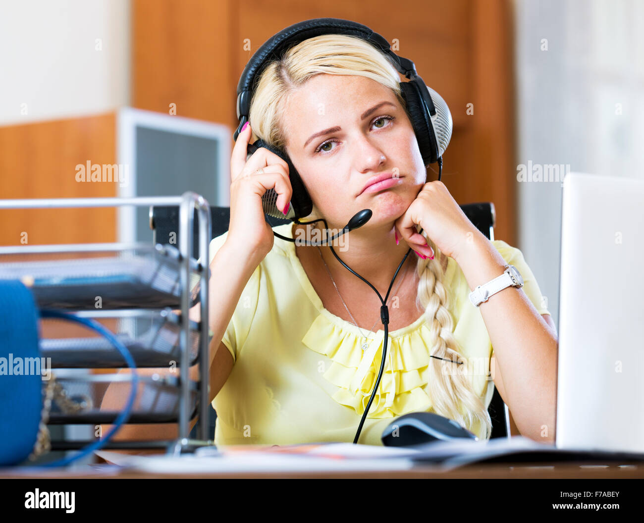 Call centre worker bored hi-res stock photography and images - Alamy