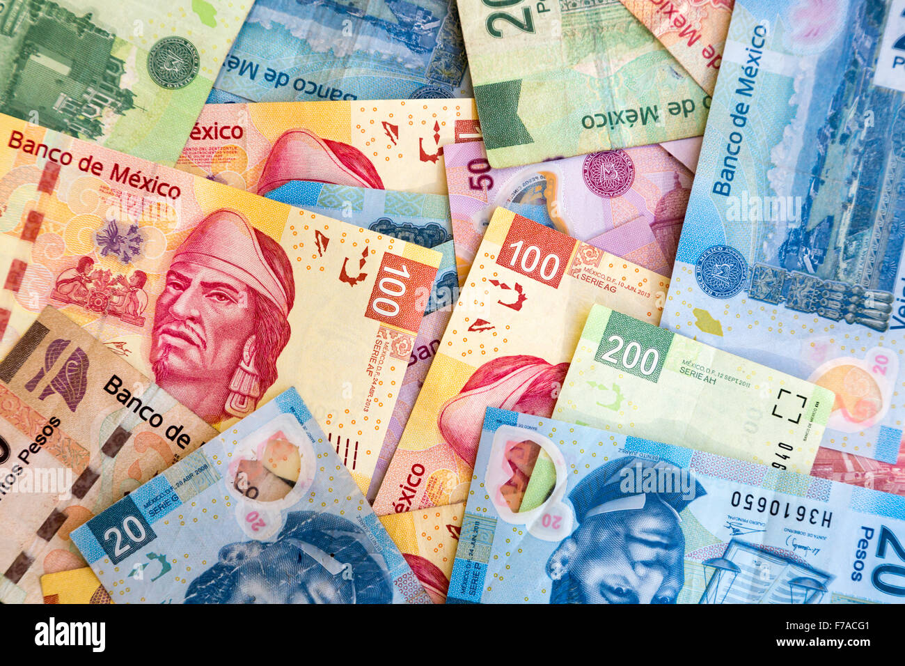 Pesos symbol hi-res stock photography and images - Alamy