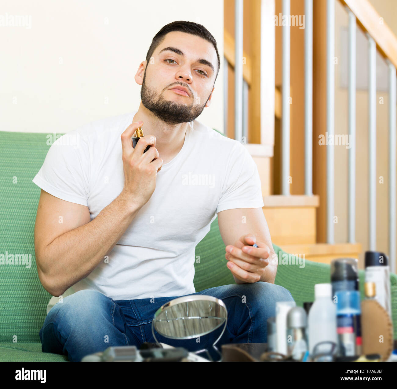 Mens fragrances hi-res stock photography and images - Alamy