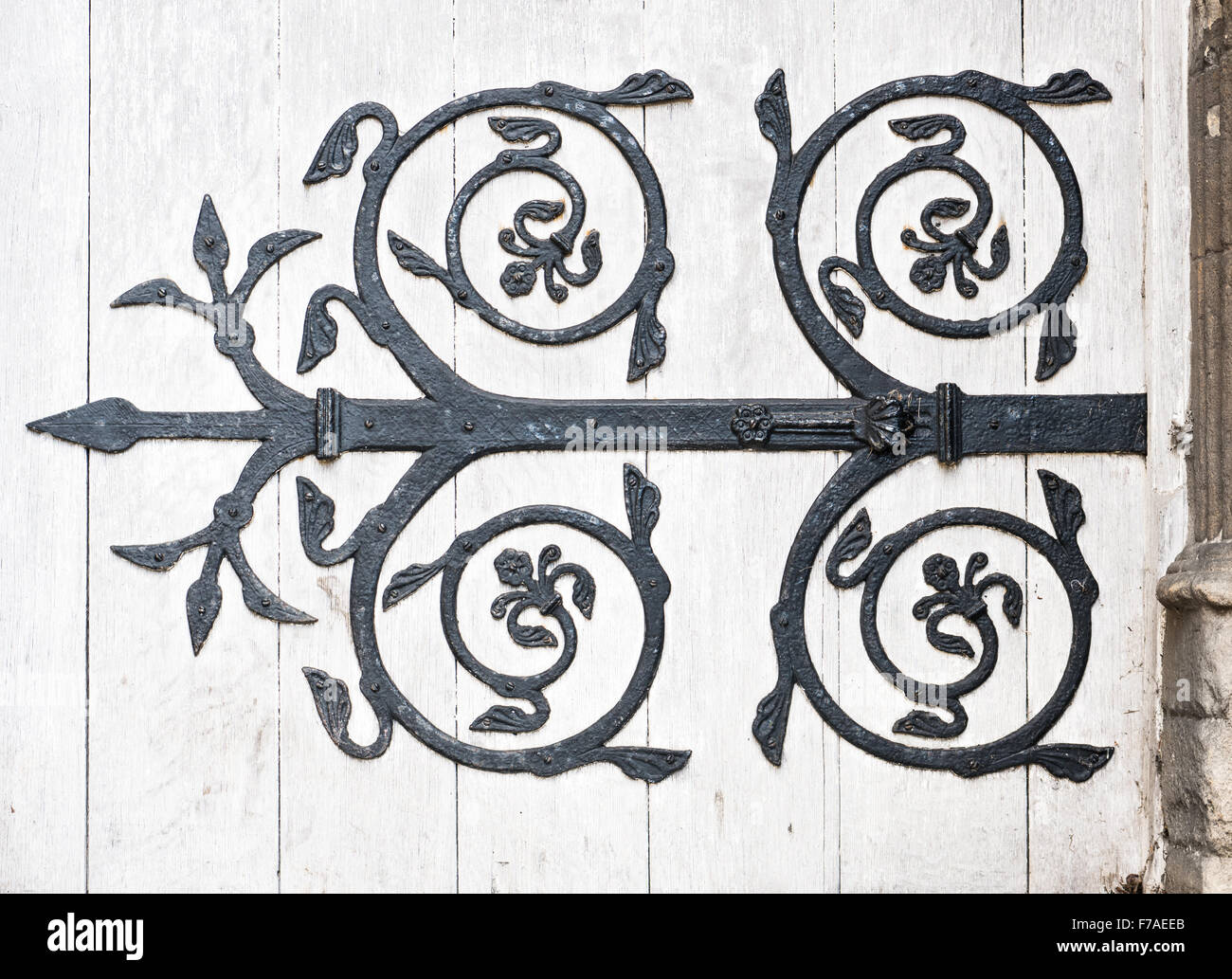 Hinge medieval door hi-res stock photography and images - Alamy