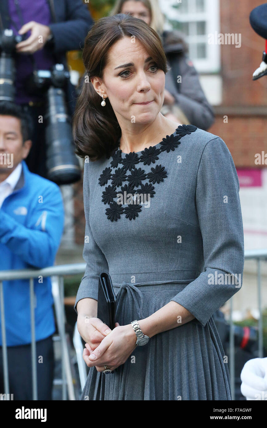Kate middleton sad hi-res stock photography and images - Alamy