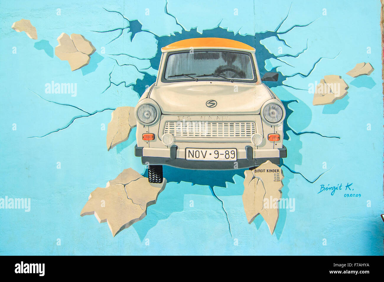 Trabant berlin wall hi-res stock photography and images - Alamy