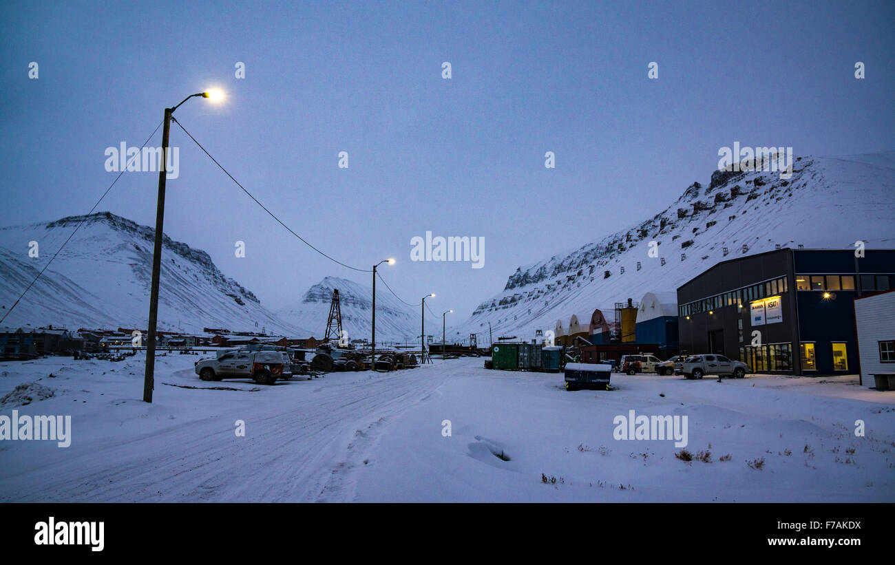 Remote and desolate hi-res stock photography and images - Alamy