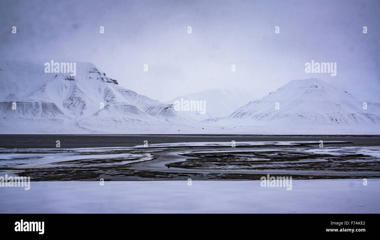 Remote desolate hi-res stock photography and images - Alamy