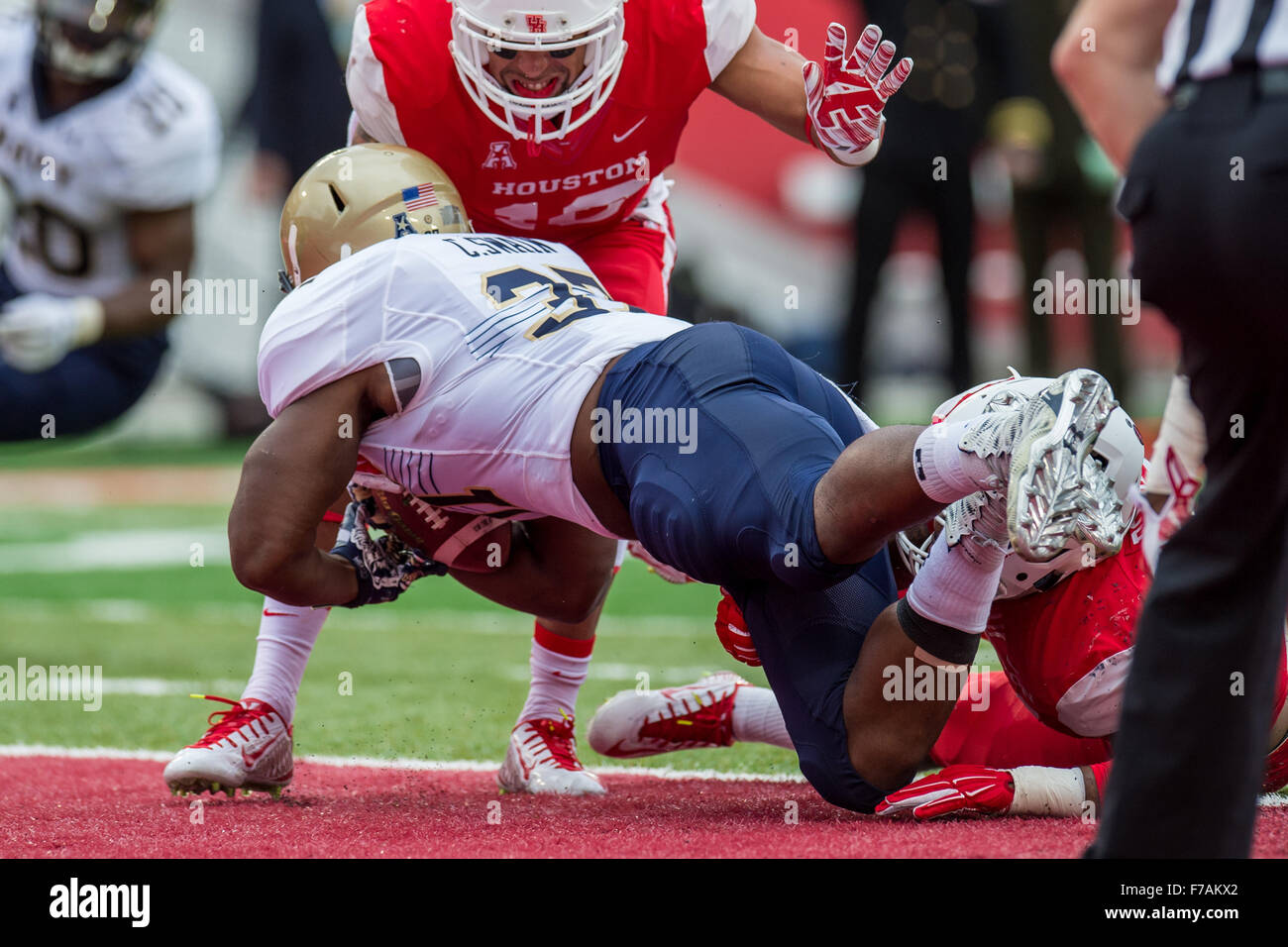 Navy fights hi-res stock photography and images - Alamy