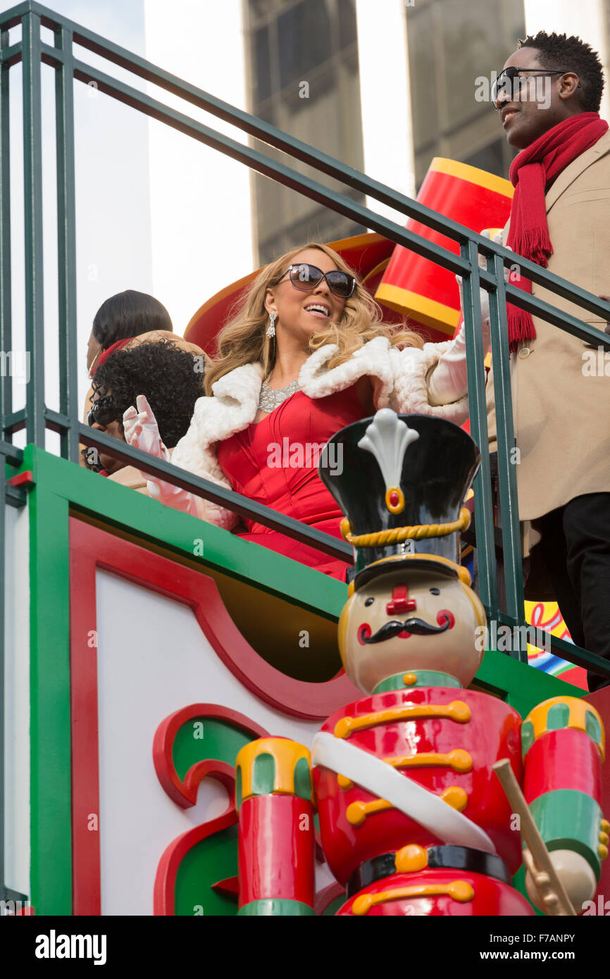 New York Ny Usa November 26 2015 Mariah Carey Rides Float At The