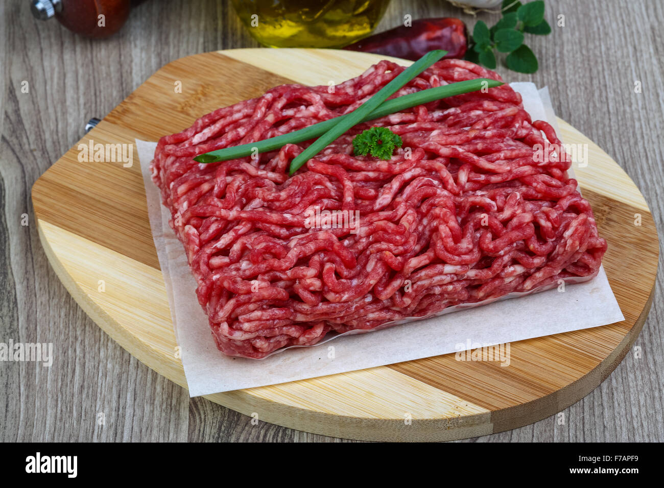 Raw Minced beef meat - ready for cooking Stock Photo - Alamy