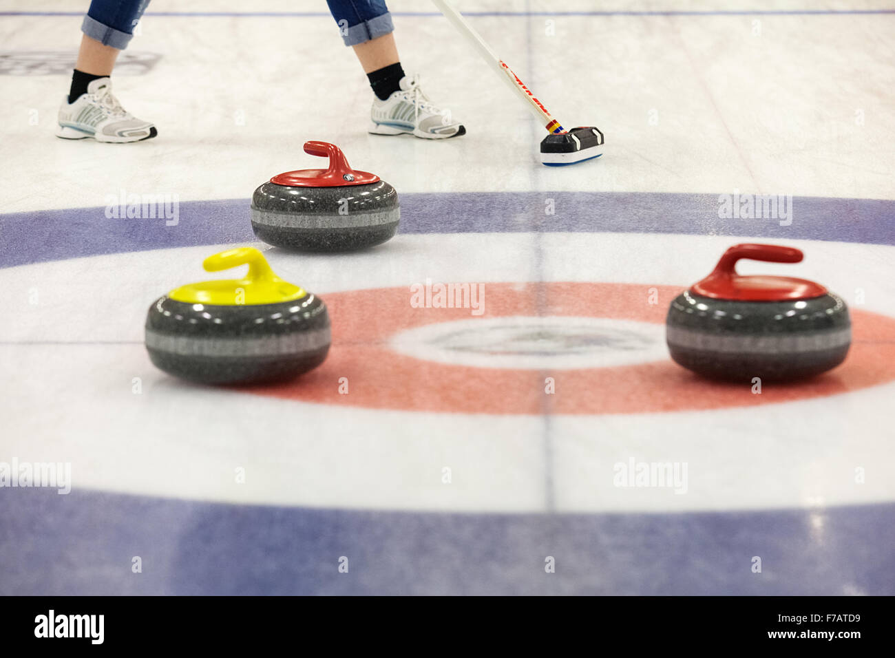 Ice curling sheet hi-res stock photography and images - Alamy