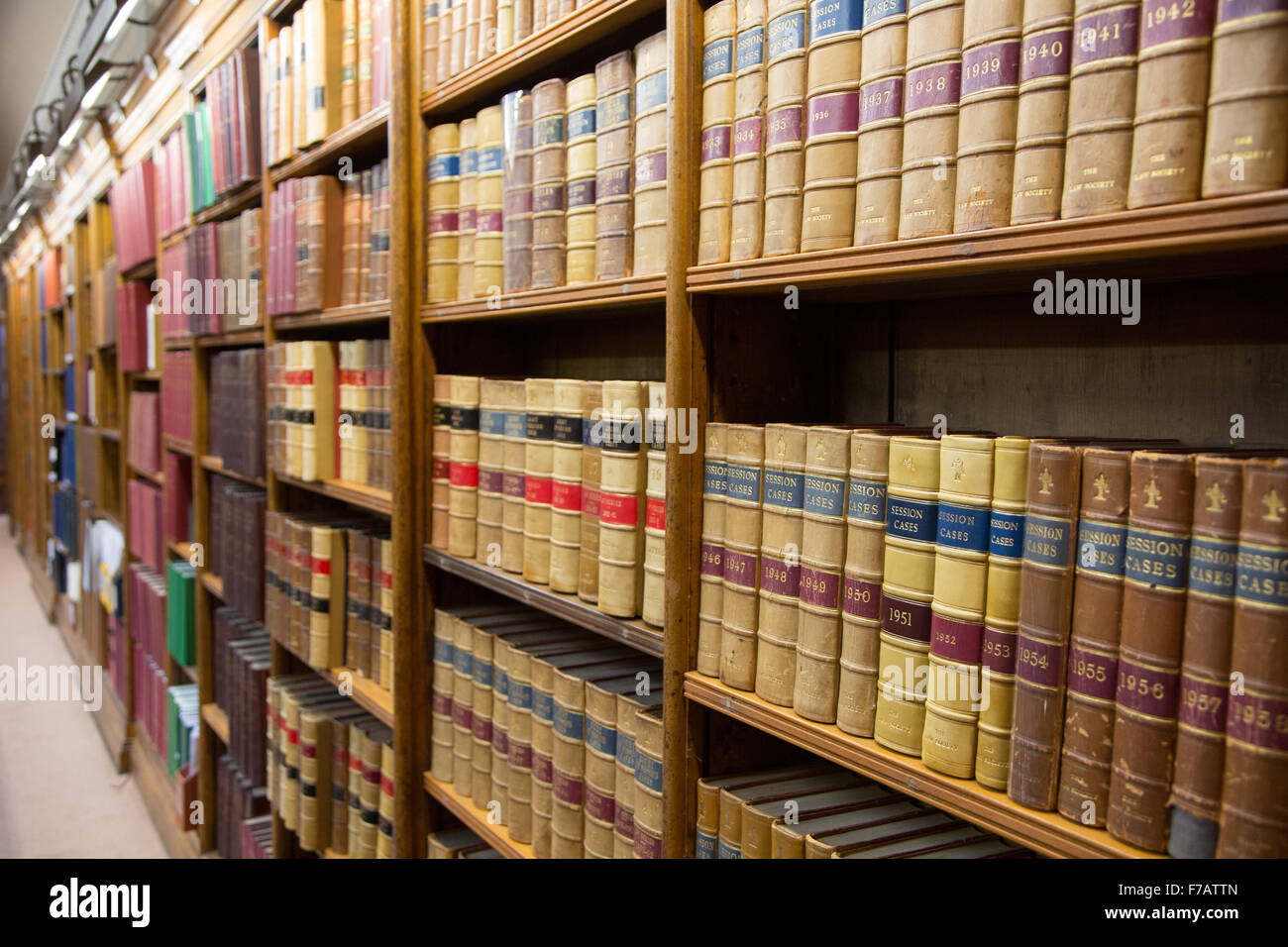 Legal reference books hi-res stock photography and images - Alamy