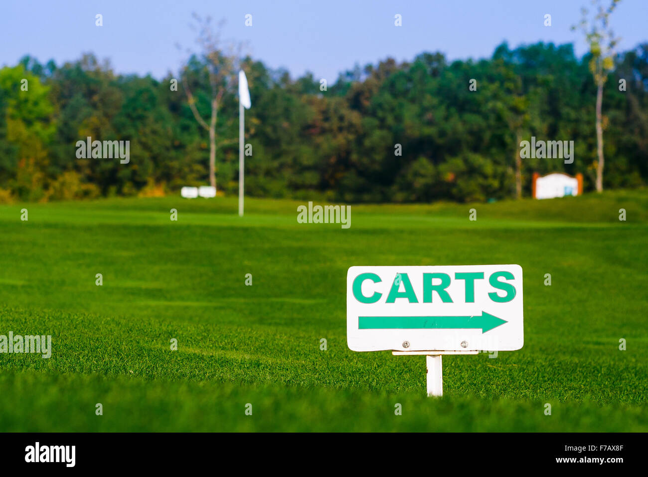 Golf course tee signs hi-res stock photography and images - Alamy