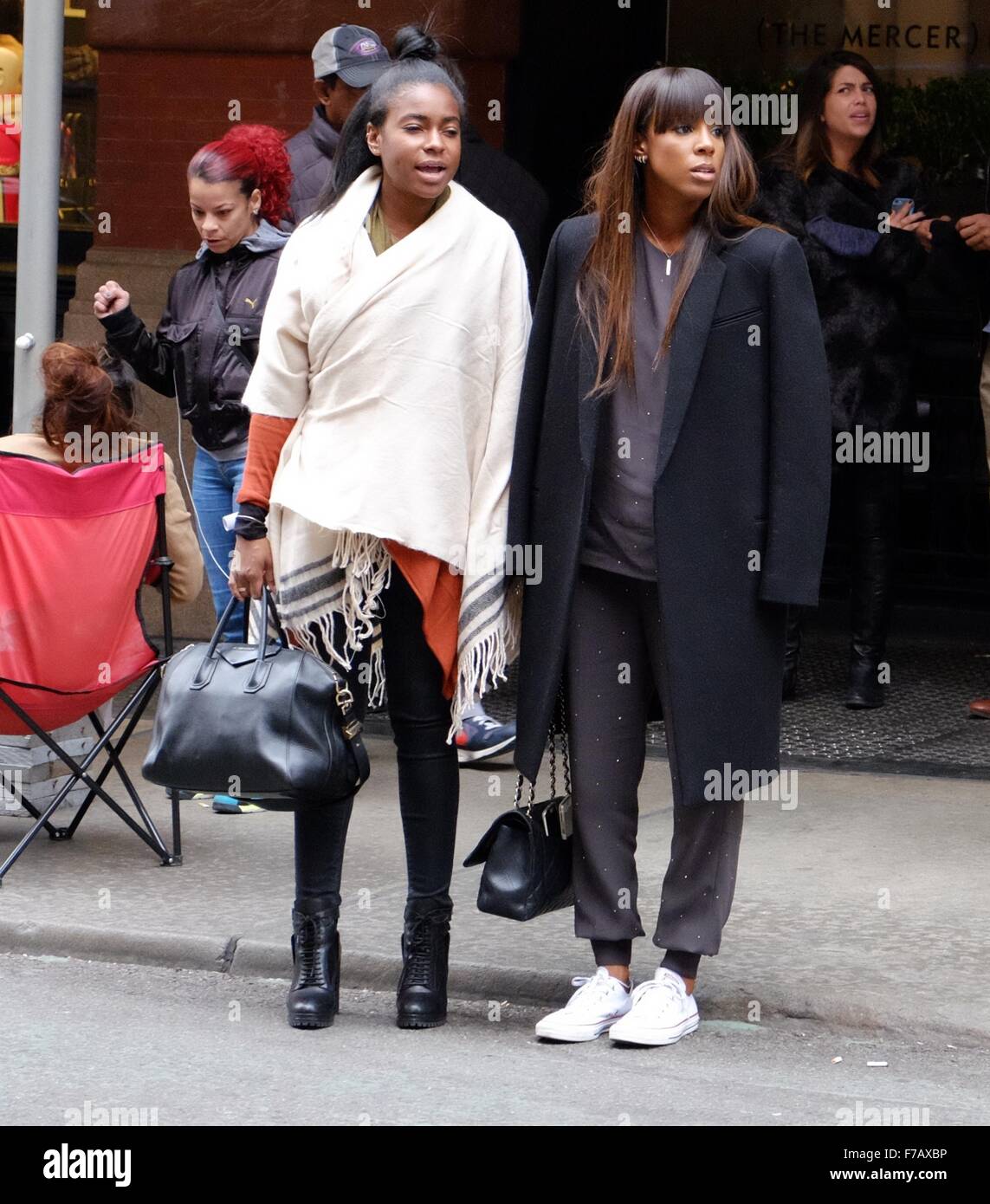 Kelly Rowland and friends out in Soho Featuring: Kelly Rowland Where ...