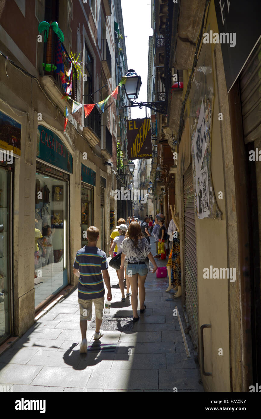 Small alleyway in Barcelona Stock Photo - Alamy