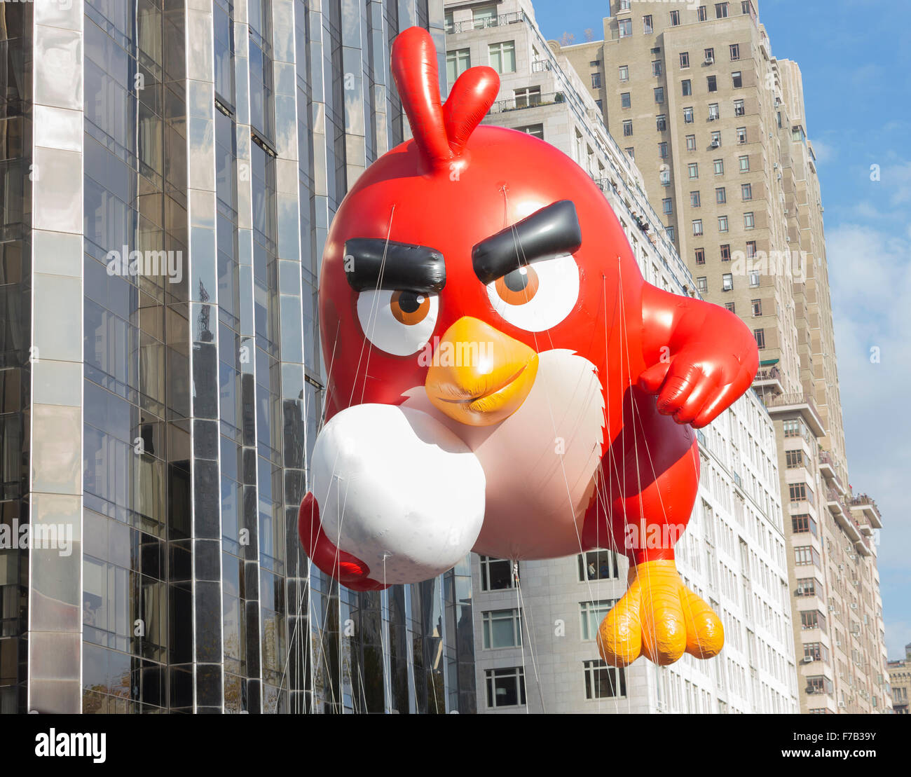 Giant red balloon hi-res stock photography and images - Alamy