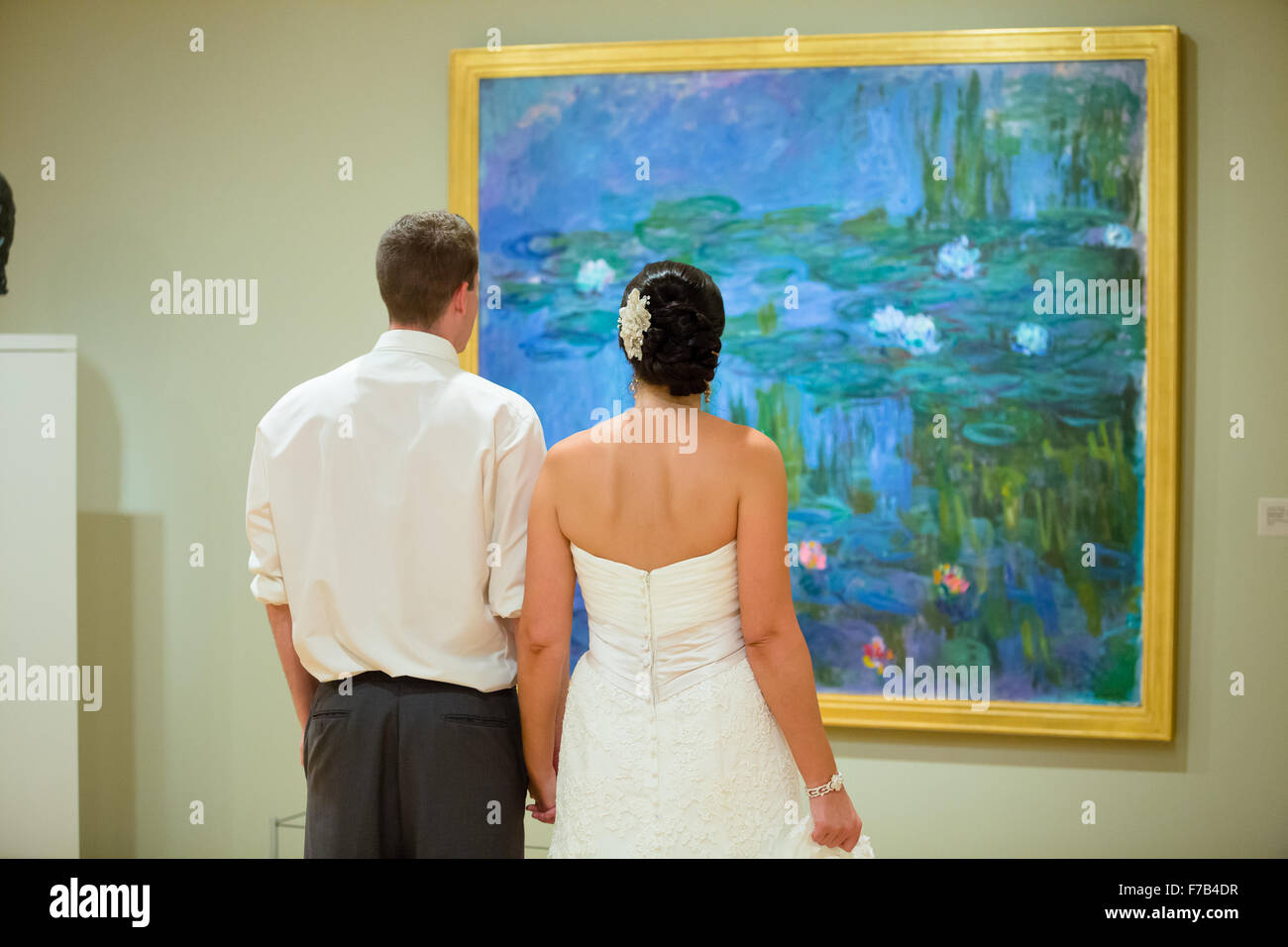 Lifestyle museum hi-res stock photography and images - Alamy