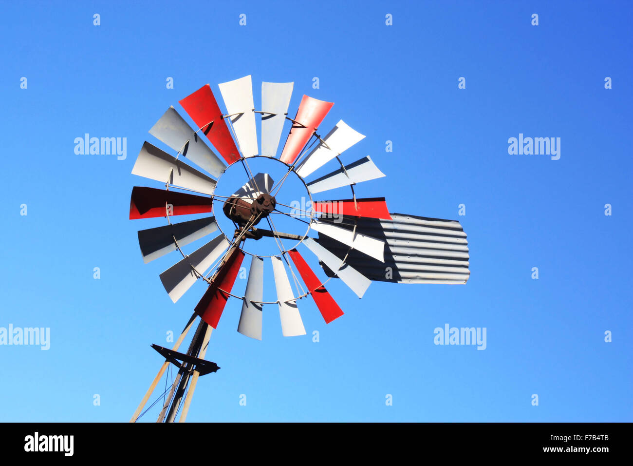 Southern cross windmill hi-res stock photography and images - Alamy