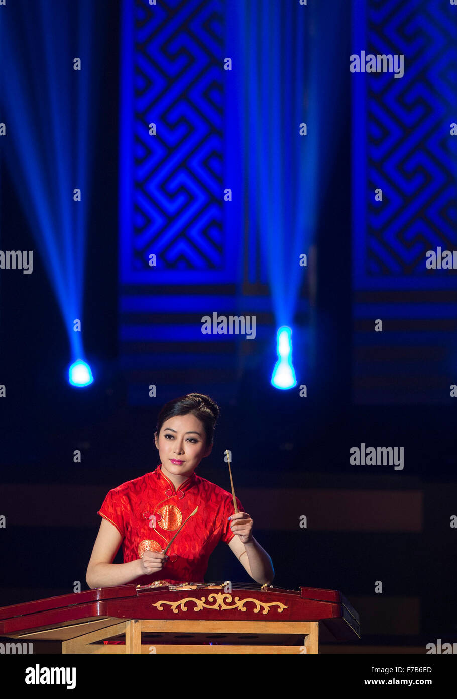 Toronto, Canada. 27th Nov, 2015. Contestant Victoria Guo performs ...
