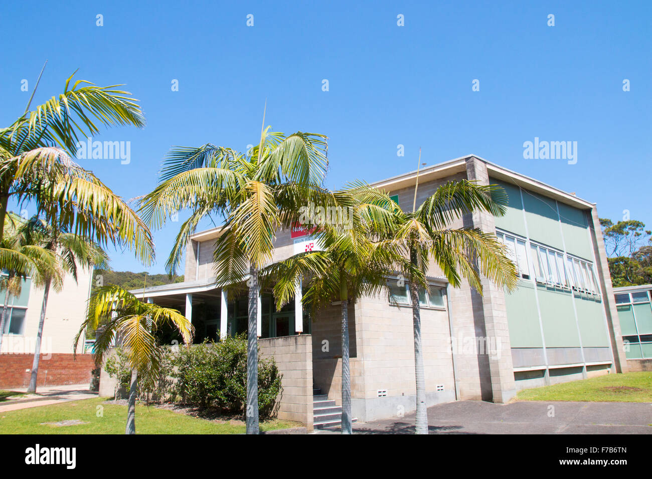 School buildings education hi-res stock photography and images - Alamy