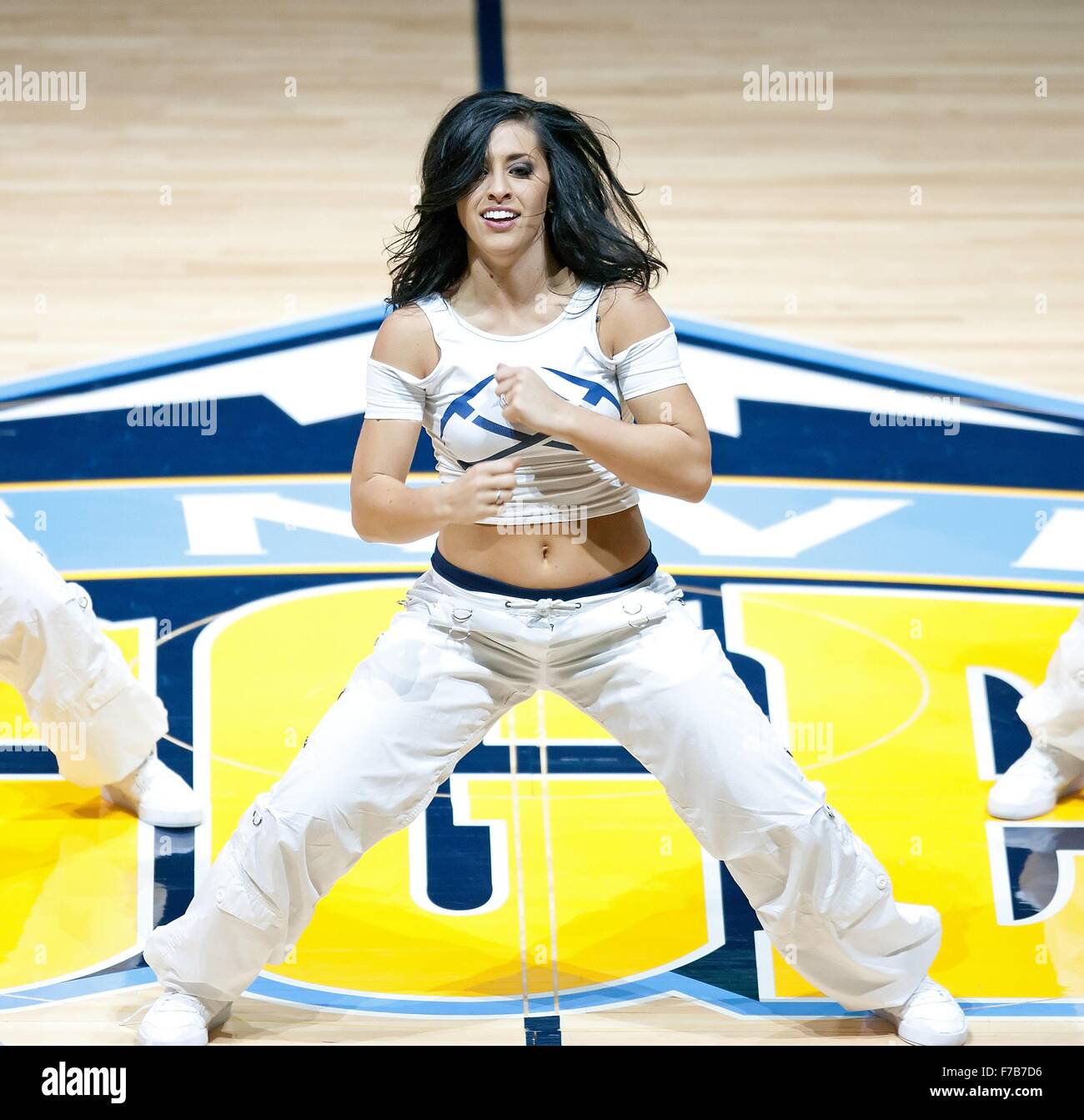 Denver, Colorado, USA. 27th Nov, 2015. The Denver Nuggets Dancers ...